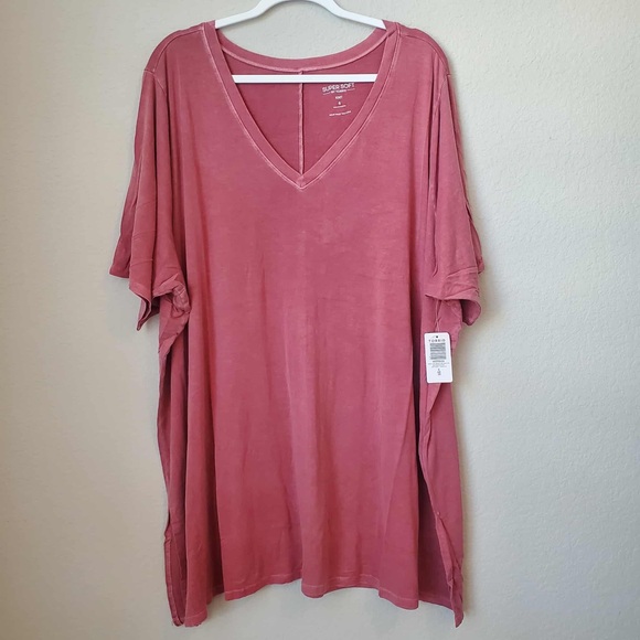 torrid | Tops | Torrid Super Soft Knit Vneck In Rose | Poshmark